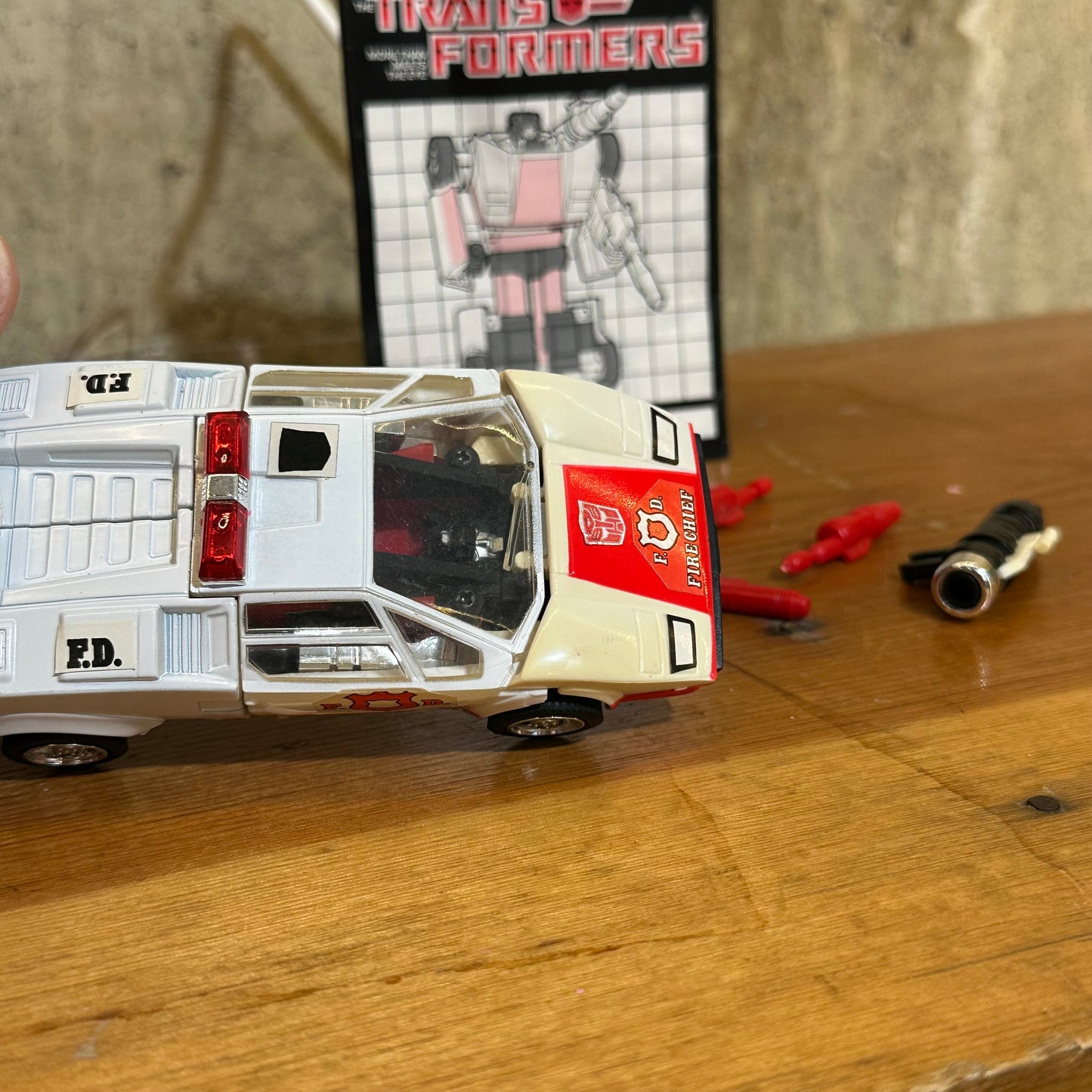 Red Alert Complete G1 Vintage 80’s Transformers Hasbro Robot Action Fi ...