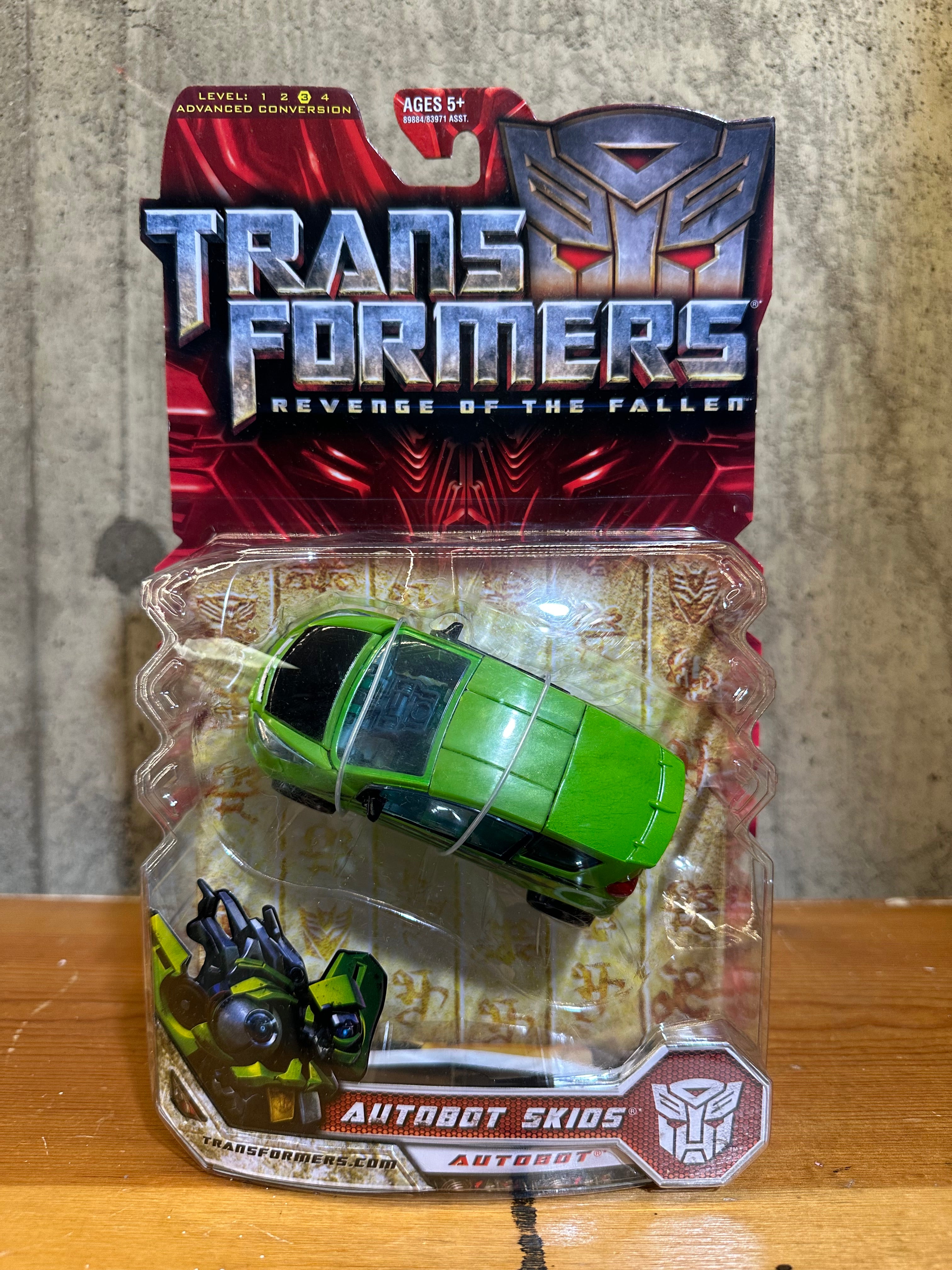 Autobot Skids Transformers Movie Deluxe Class MOC Figure – Mike's ...
